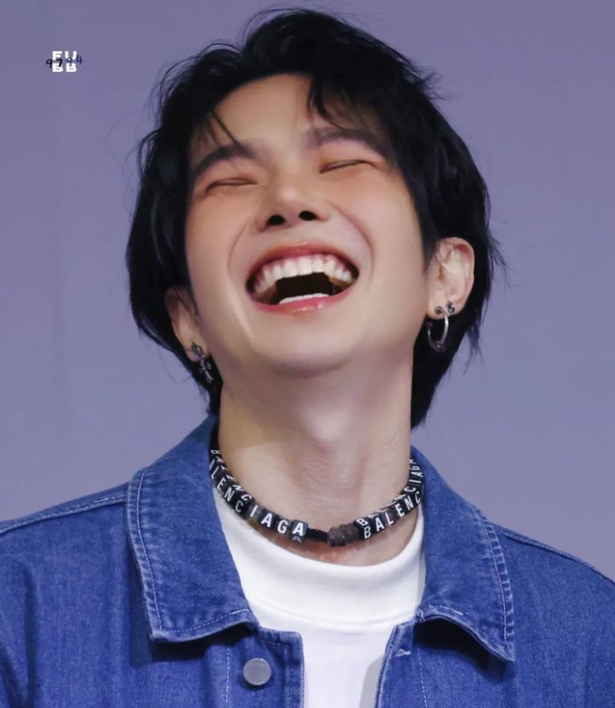 Buildshedgiecorn Laughs Smiles And Dimples