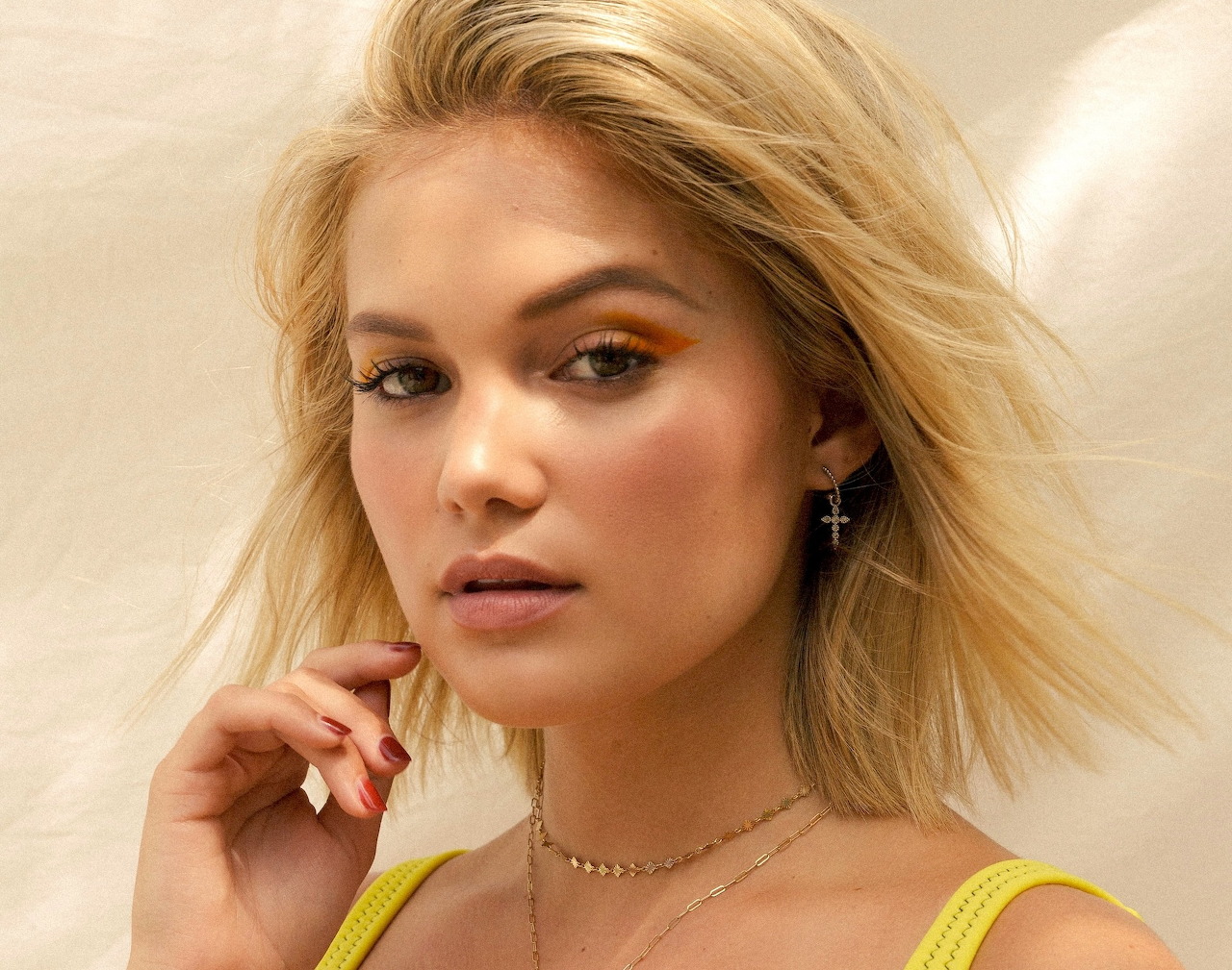 Olivia Holt