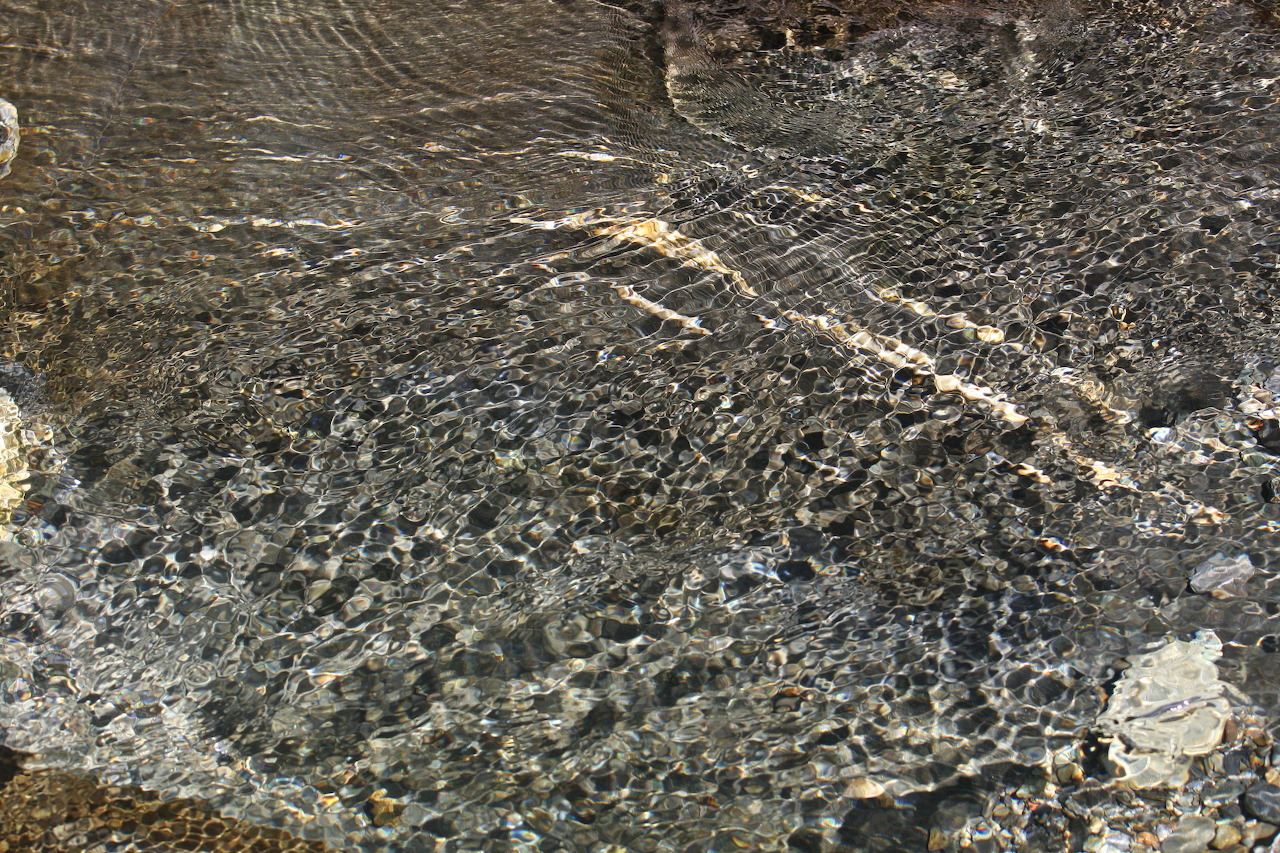 KEriksen - Texture Pattern Contrast Color