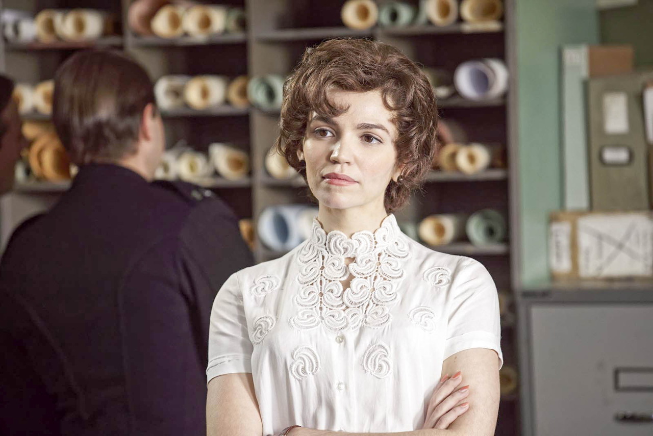 Seline Hizli
