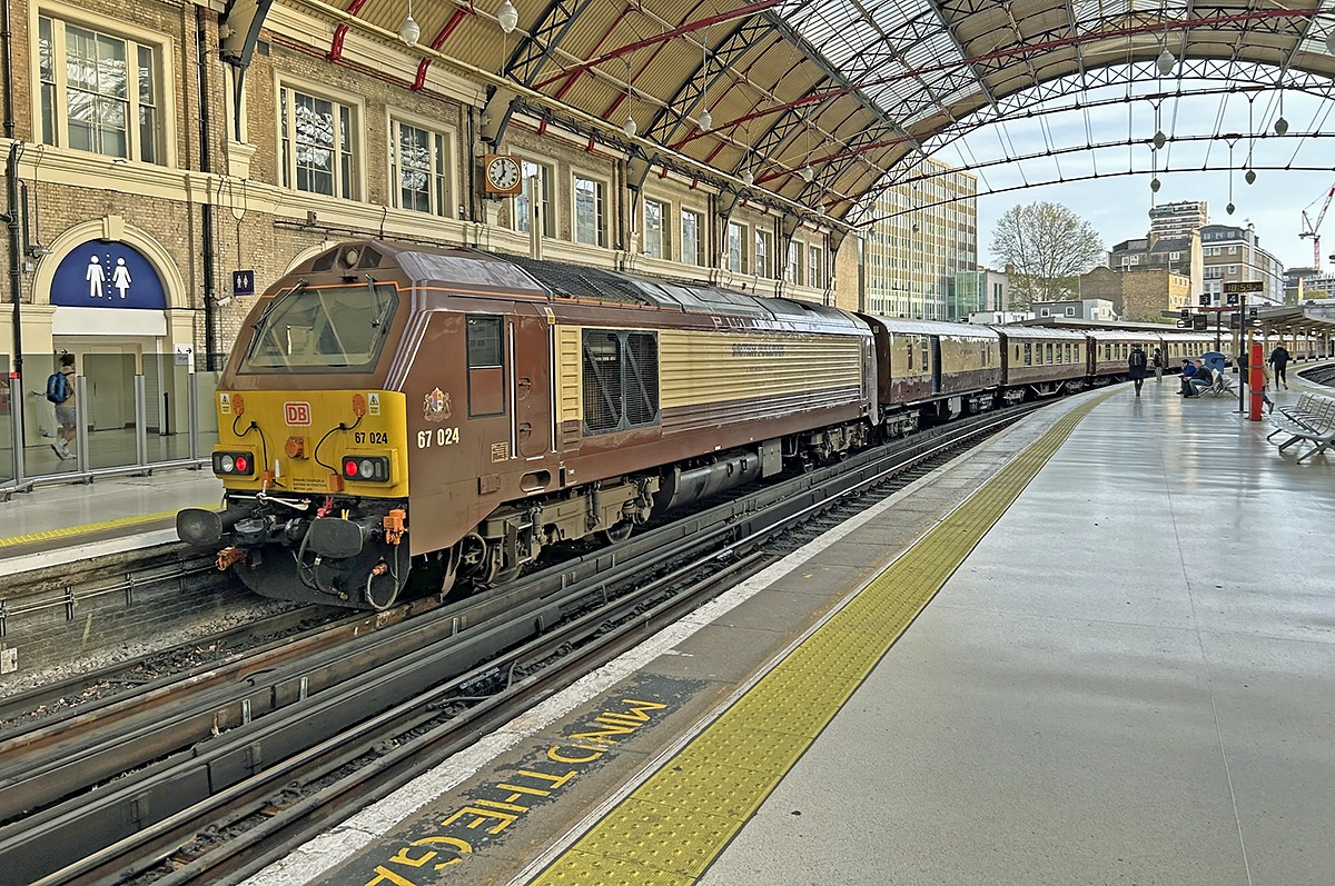 Sterob - Trains