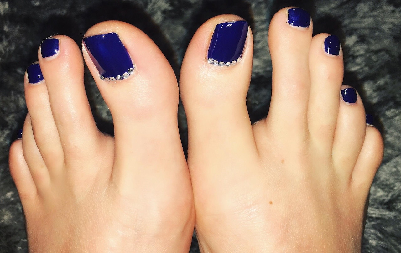 Long toes