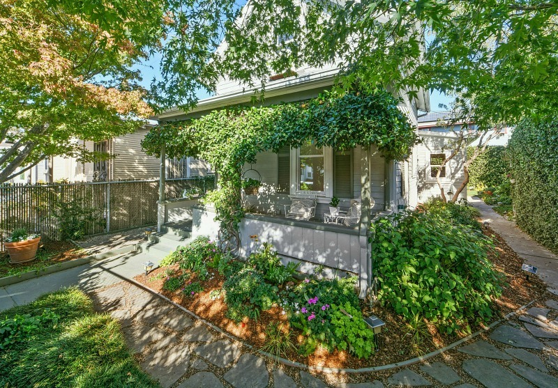 1908 Tiny Farmhouse | Valjeane1949