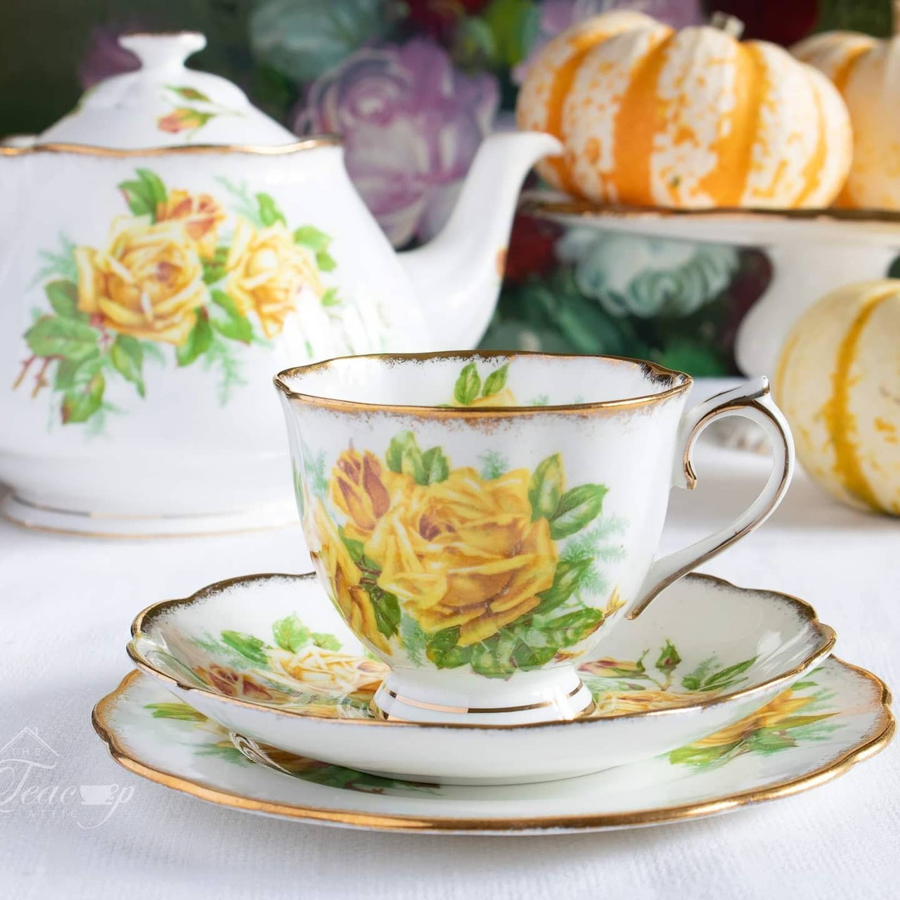 doowoplucy - Tea Cups