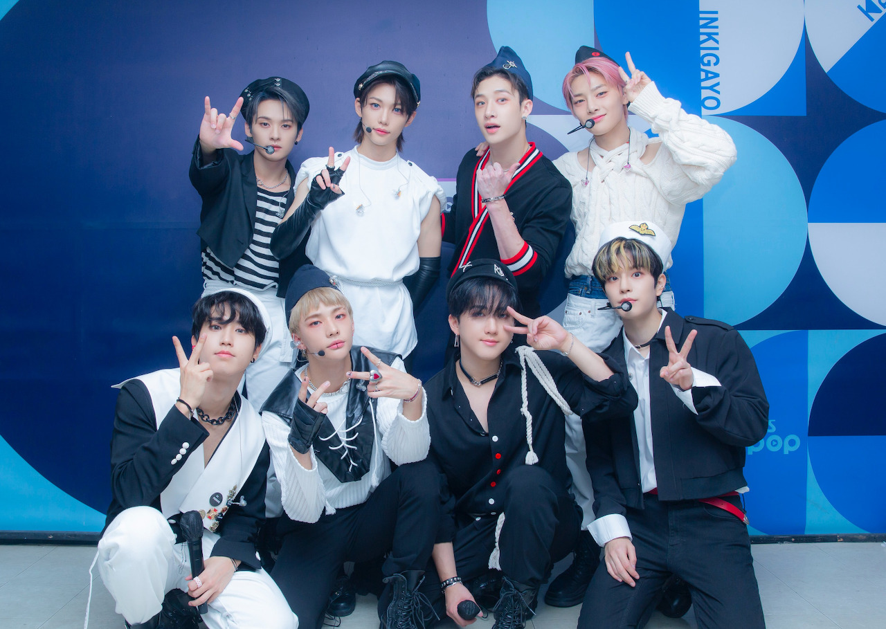 moonuyu - skz