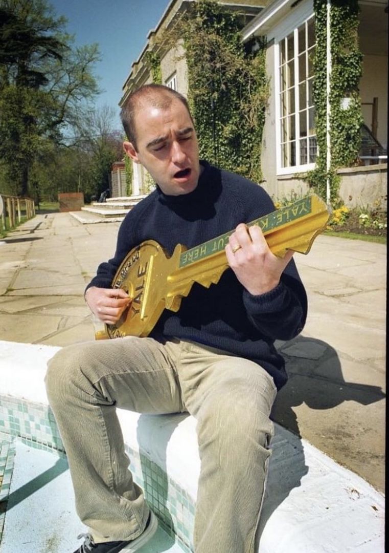 Bonehead | oasismania